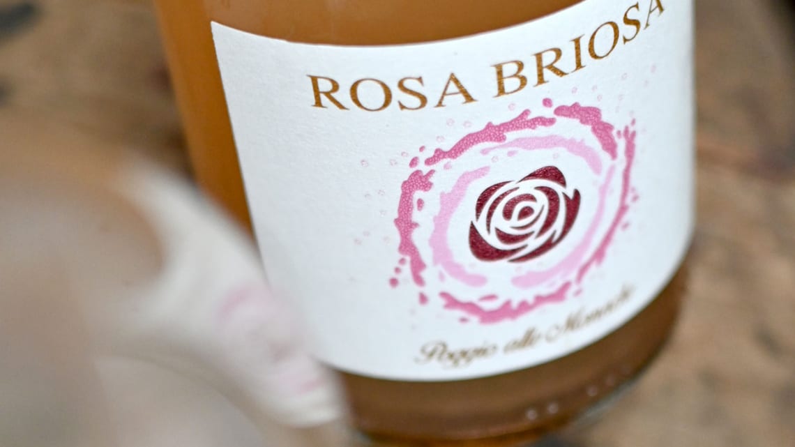 Vino, Rosa Briosa di Poggio alle Monache: un viaggio nei sensi tra ...